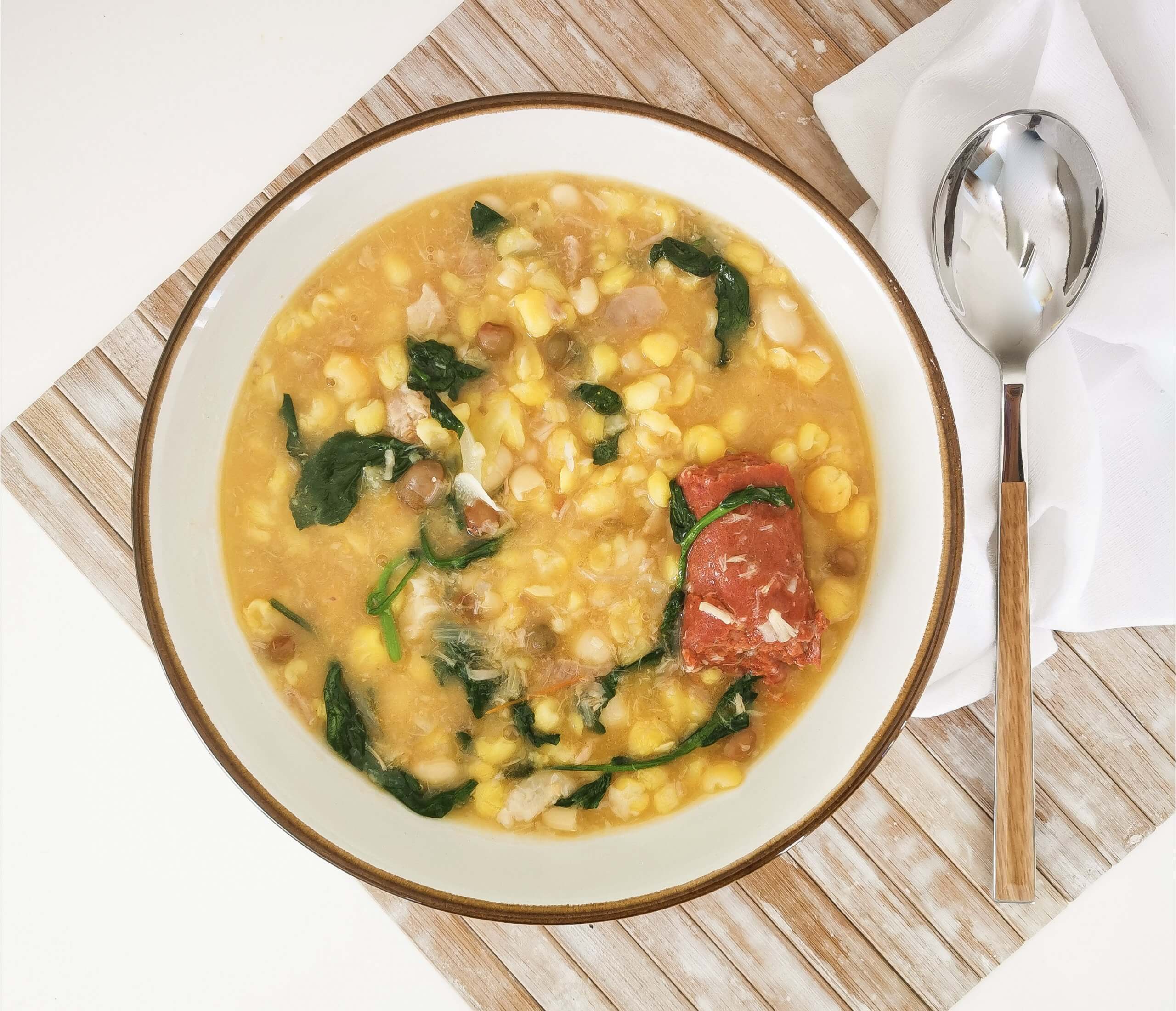 A cachupa rica de Cabo Verde - Claudia Oliveira